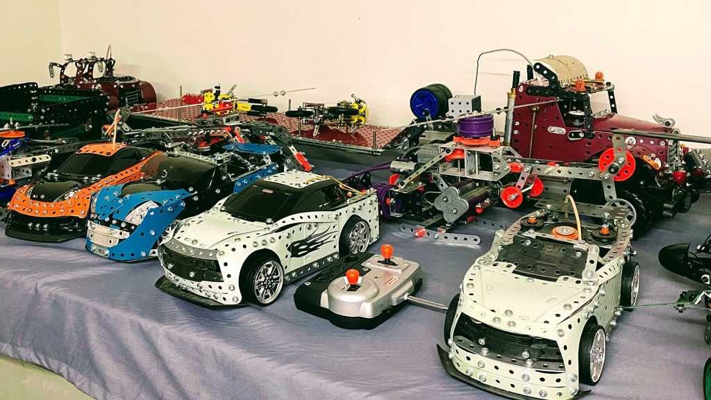 Constructing Memories - Maylands Meccano Club