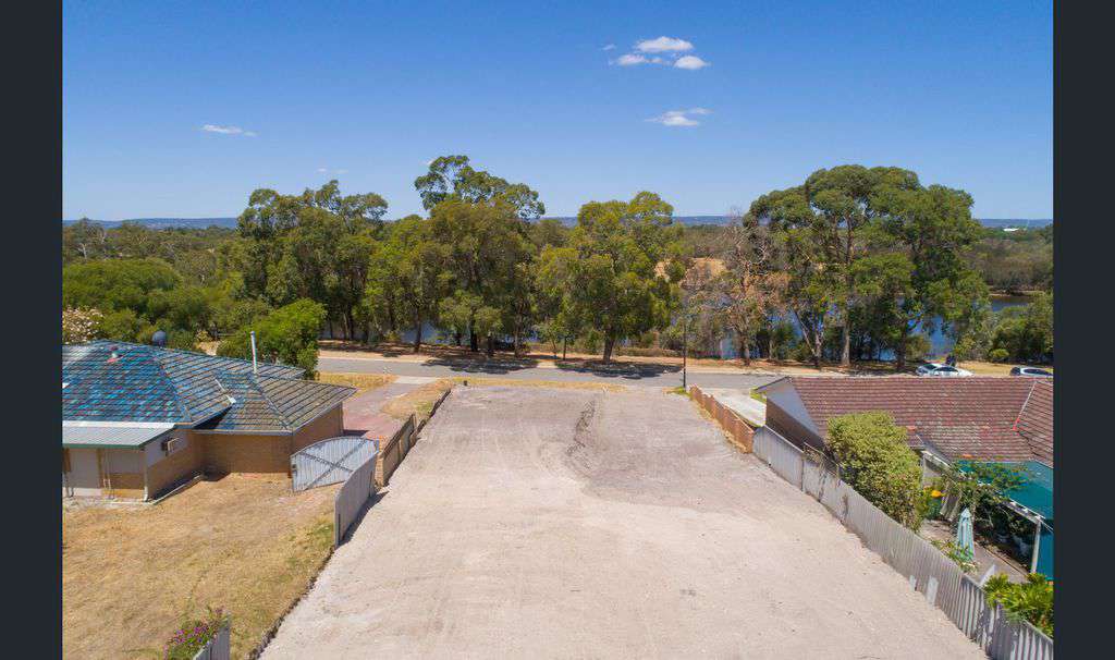 21 Ashfield Parade - Large 764sqm Block in 5 Star Location - Lay2 Real ...