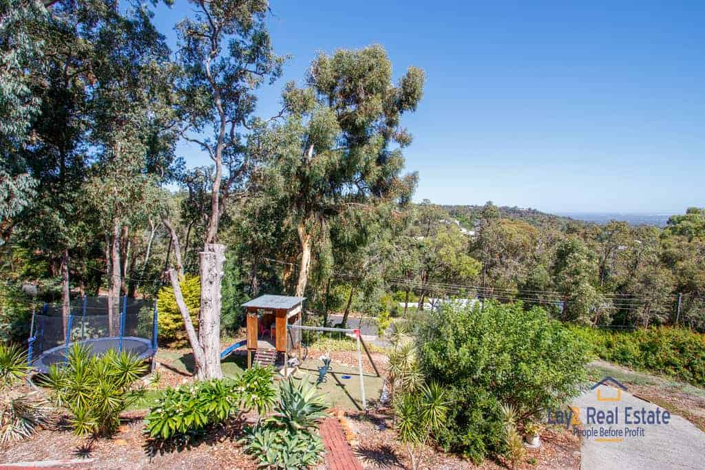 34 Landor Road Gooseberry Hill WA 6076 Unique 4 Bedroom Home with Pool ...